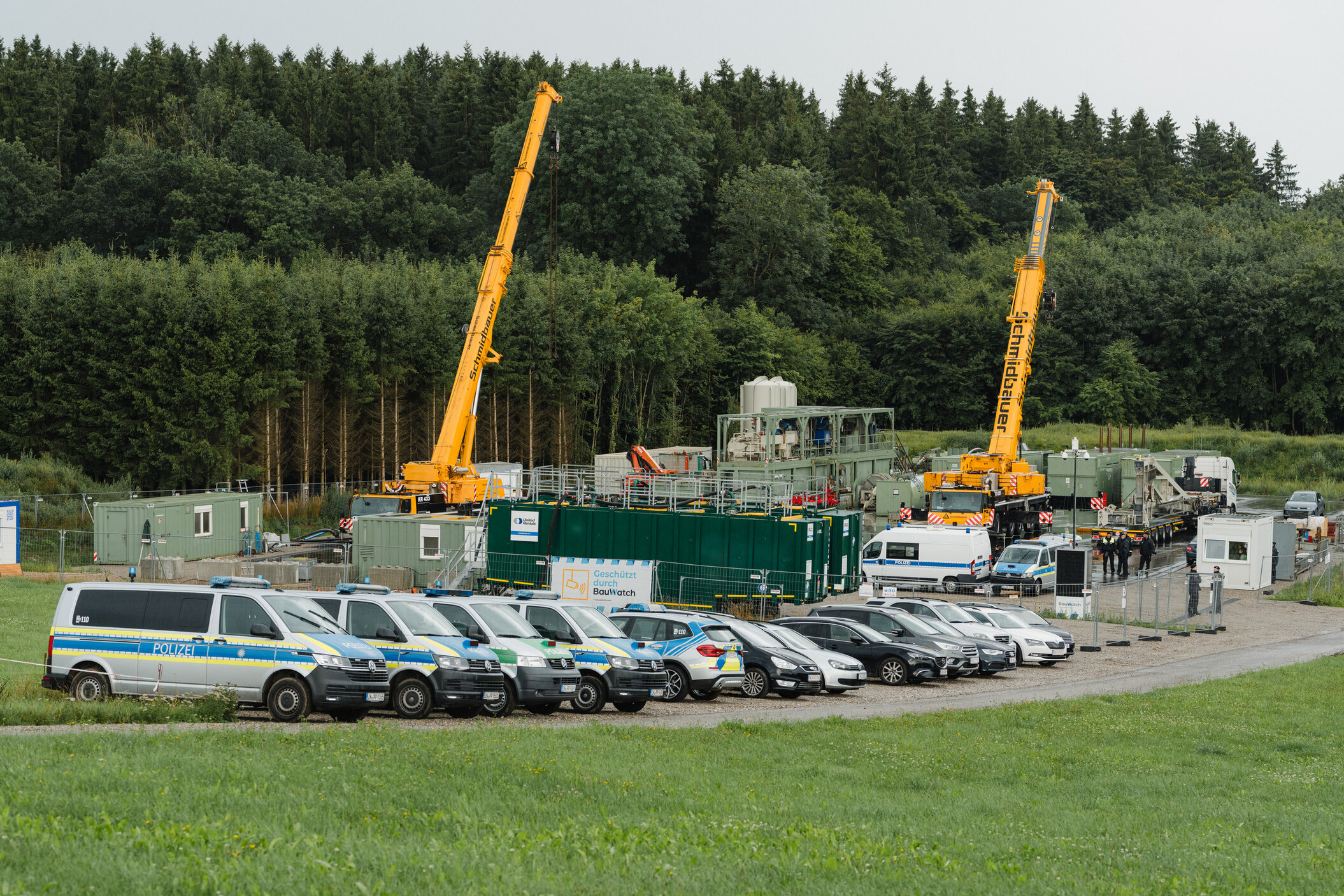 Reichling: Aktivisten entern Bohrturm / Radio Oberland News